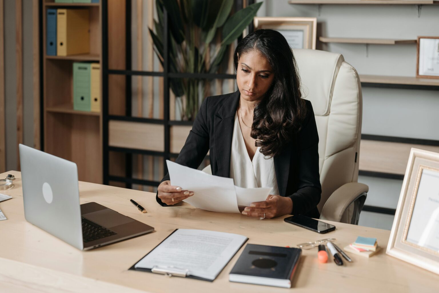 Your Rights as an Employee in New Zealand – Mahi Law